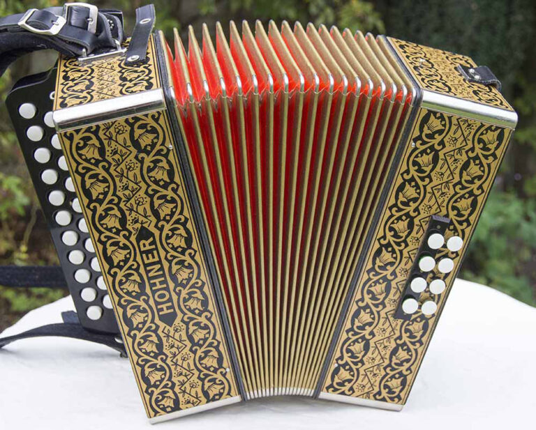 Melodeons - East Anglian Traditional Music Trust